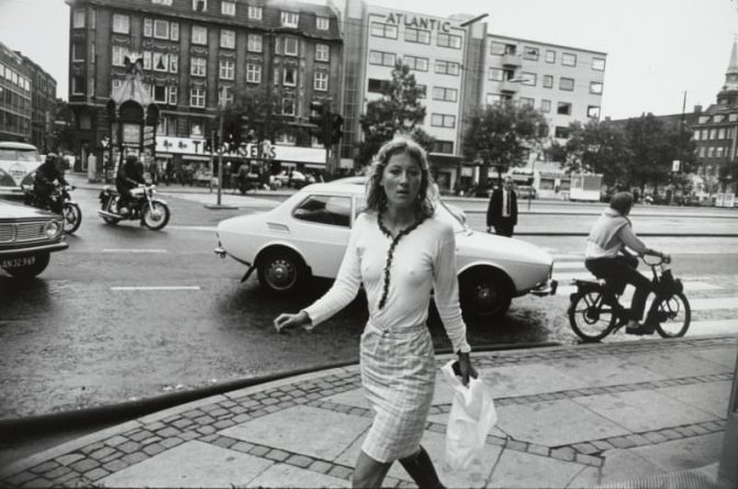 Garry Winogrand: Women are Beautiful - Exibart Street