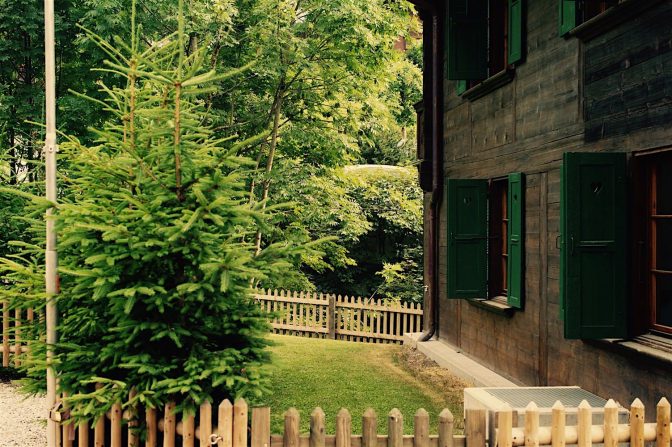 Mat Hennek: Silent Cities - Exibart Street