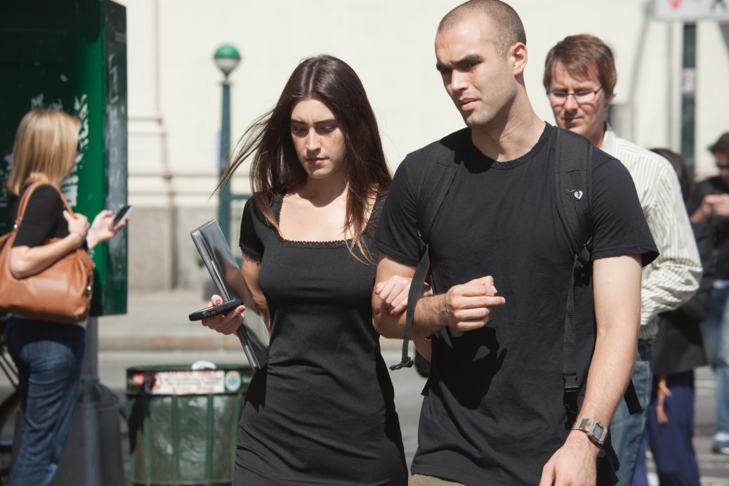 Beat Streuli: Manhattan 17 - Exibart Street