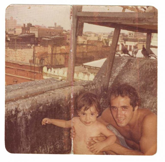 Susan Meiselas: Tar Beach. Life on the Rooftops of Little Italy ...
