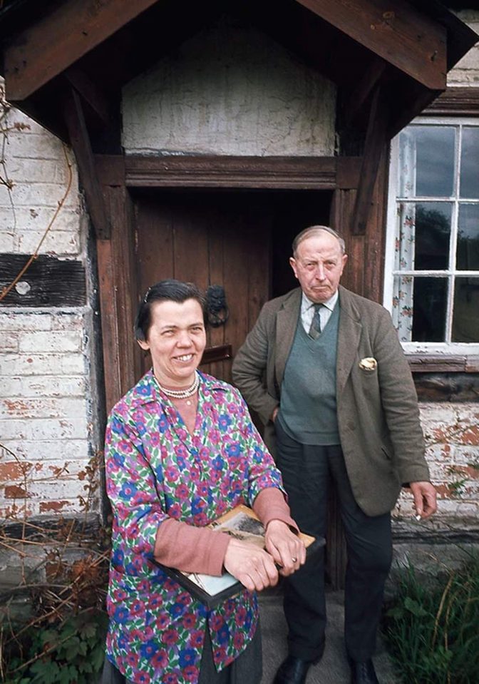 John Bulmer: A Very English Village - Exibart Street