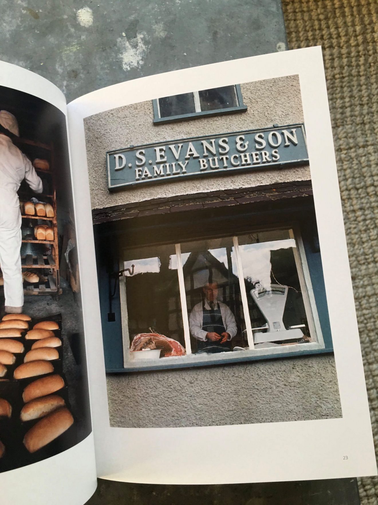 John Bulmer: A Very English Village - Exibart Street