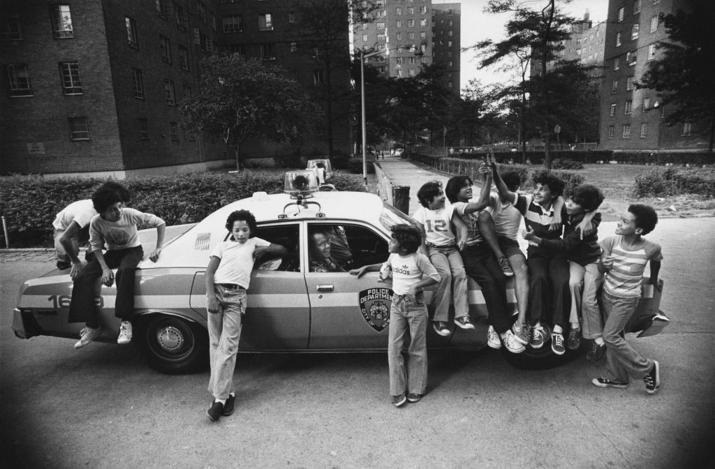 Jill Freedman: Street Cops - Exibart Street