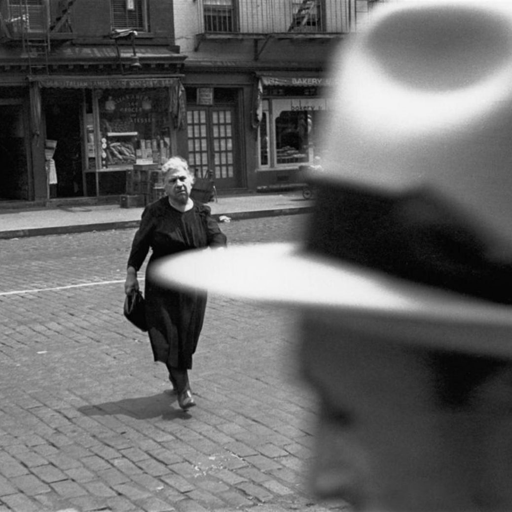 Helen Levitt: In The Street - Exibart Street