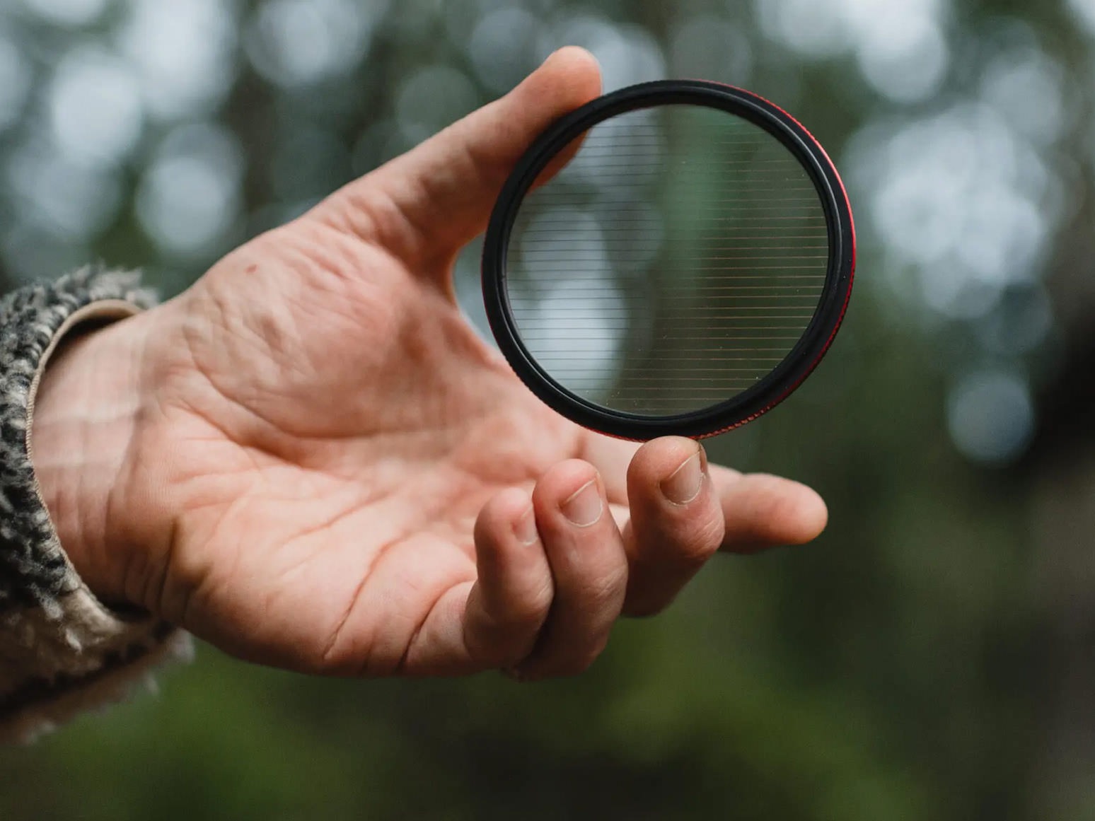 Moment CineFlare Streak Filters Brings Anamorphic-Style Flare on Every ...