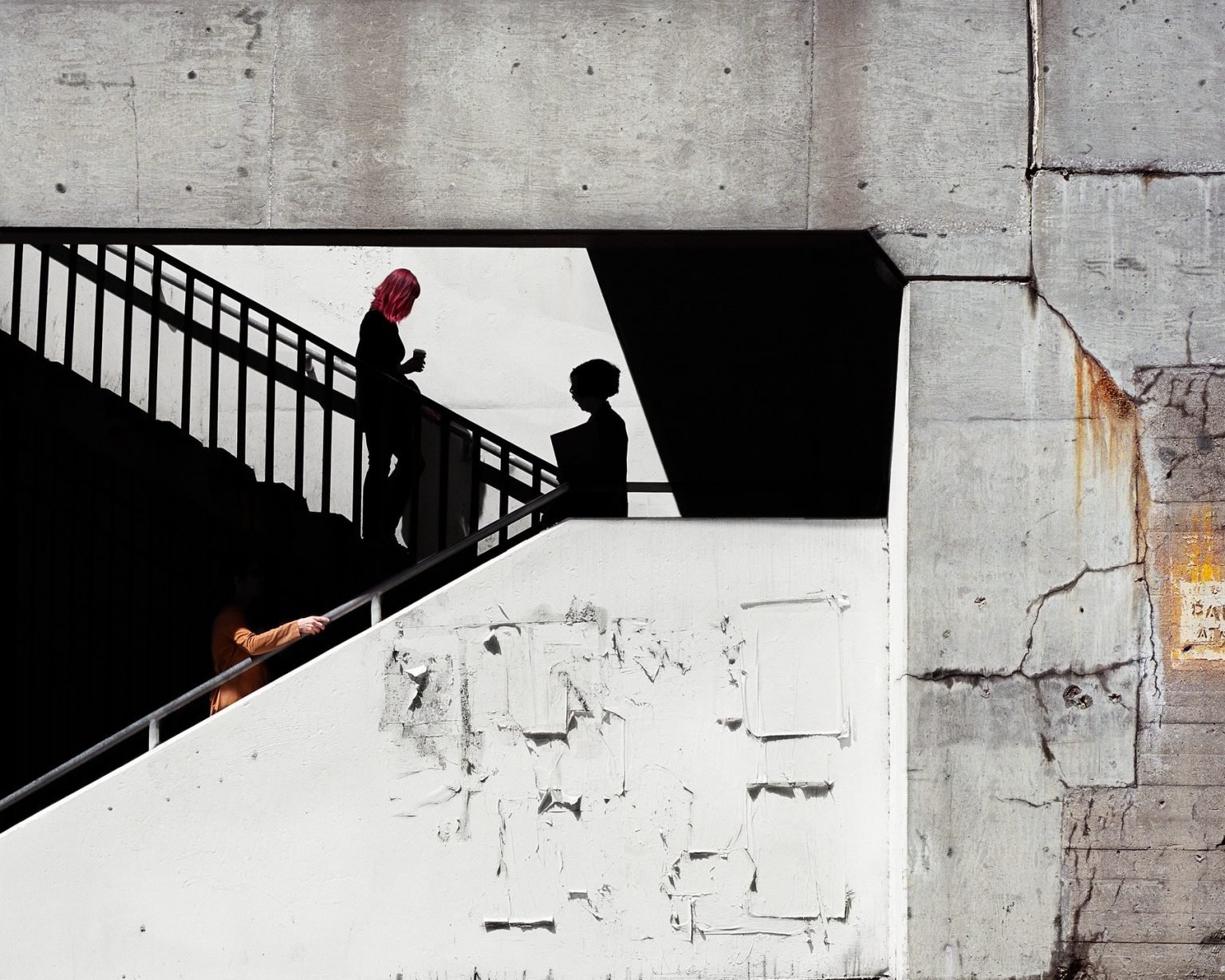 Clarissa Bonet: Chasing Light - Exibart Street