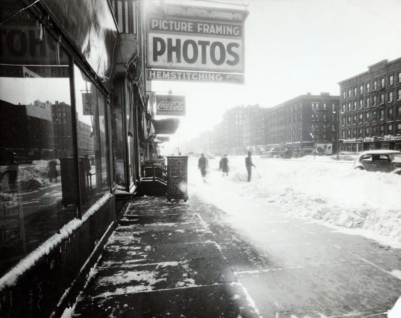 James Van Der Zee: A Portrait of Harlem - Exibart Street