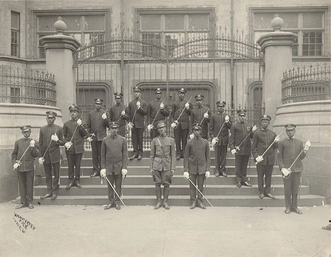 James Van Der Zee: A Portrait of Harlem - Exibart Street