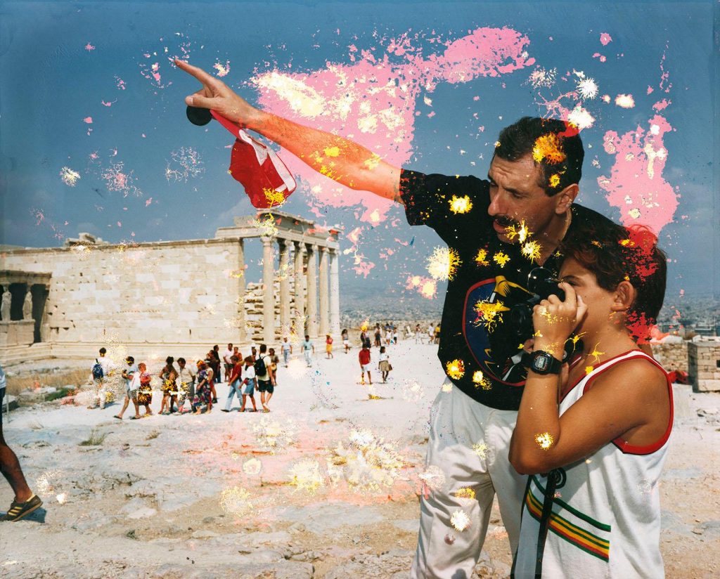 Martin Parr: Acropolis Now - Exibart Street
