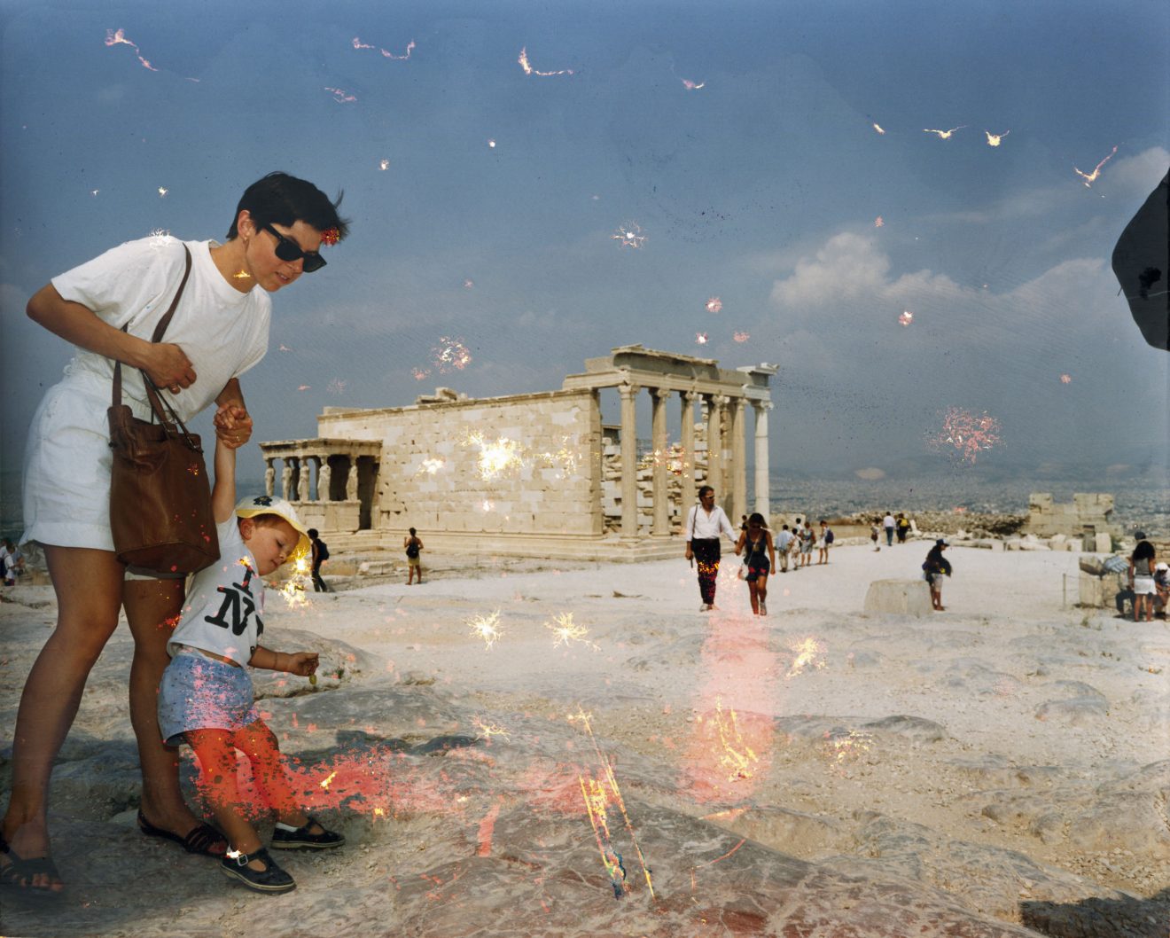 Martin Parr: Acropolis Now - Exibart Street