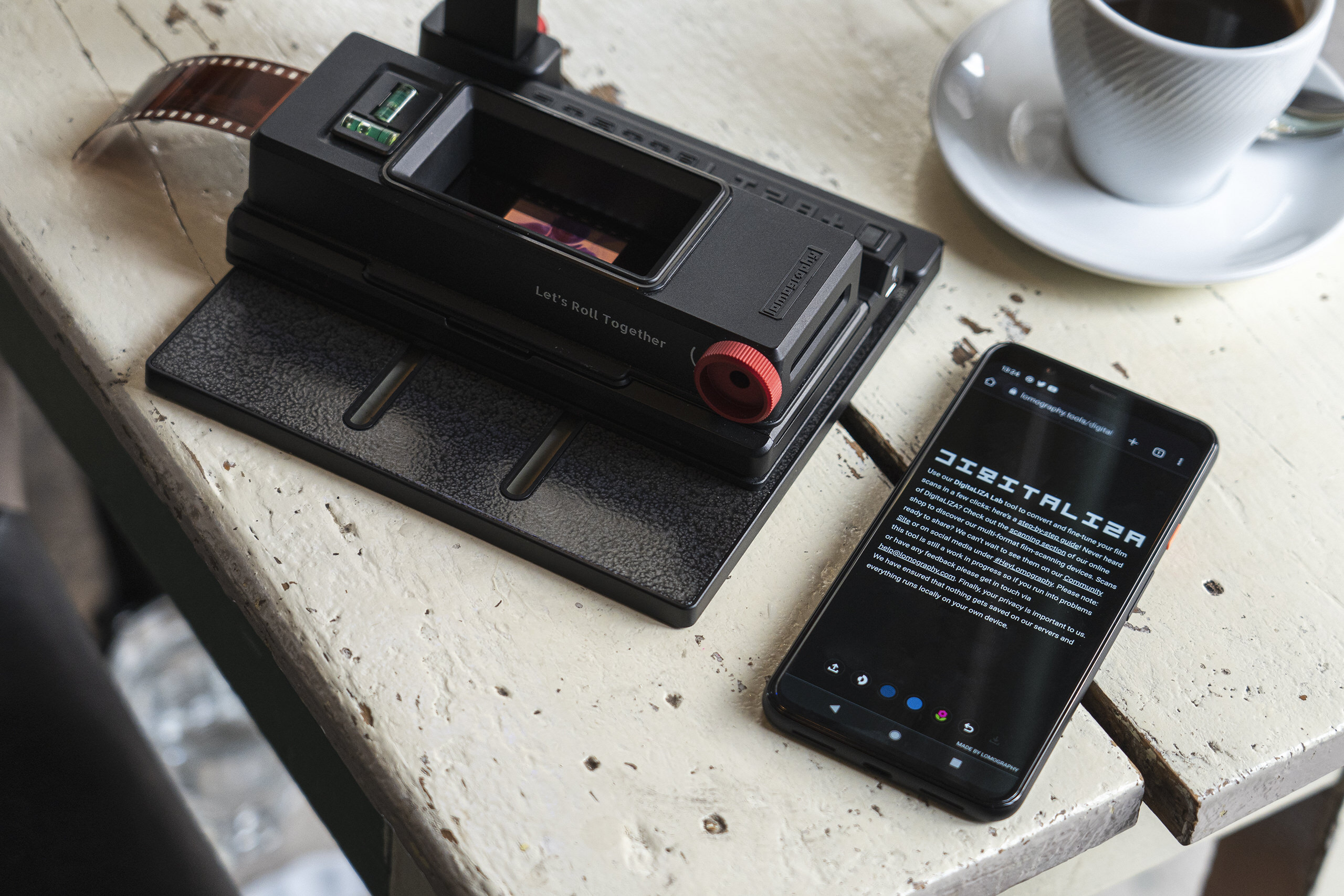 Lomography Introduces the DigitaLIZA LAB Tool to Convert and Finetune ...