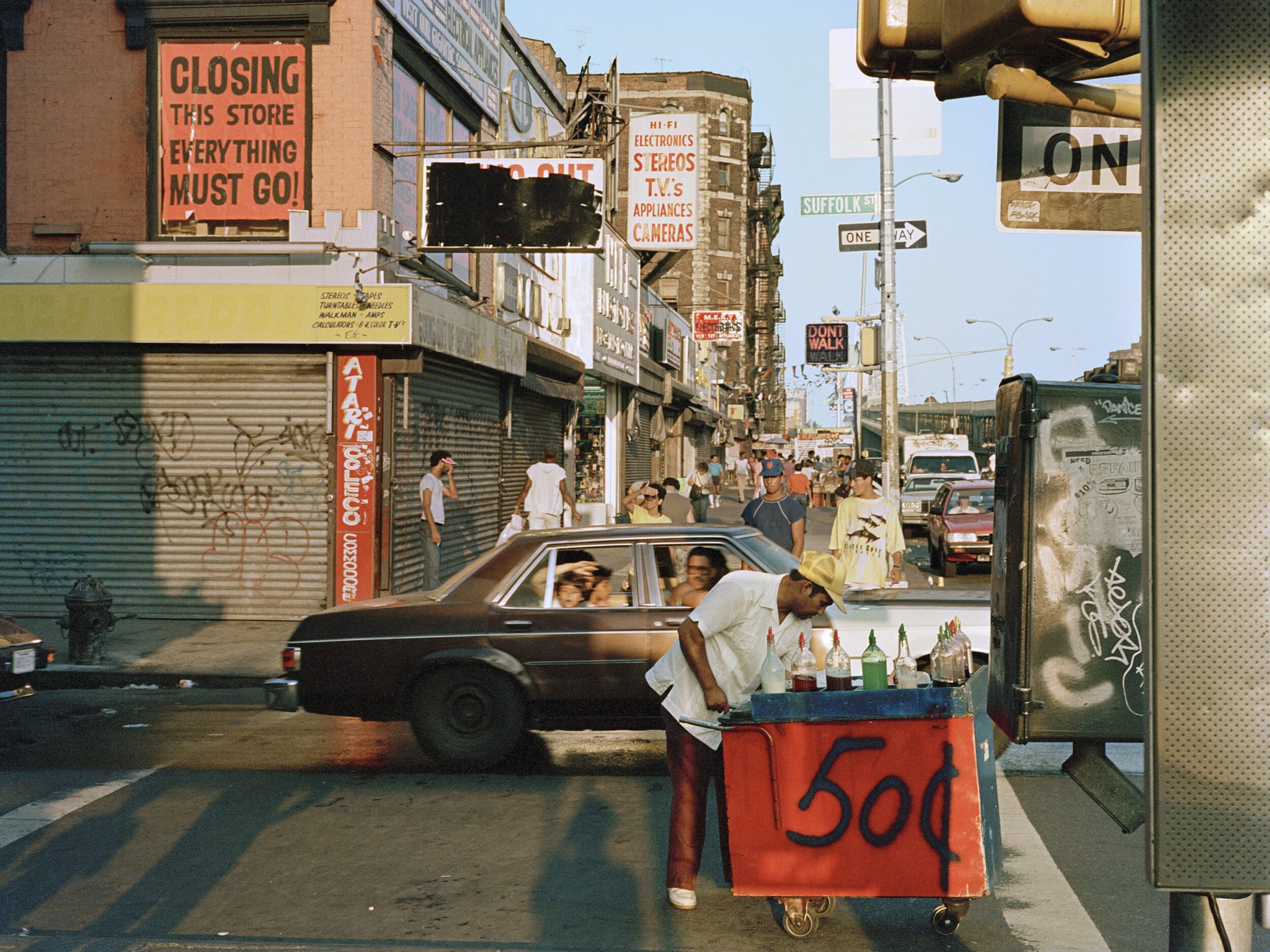 Tria Giovan: Loisaida. New York Street Work, 1984-1990 - Exibart Street