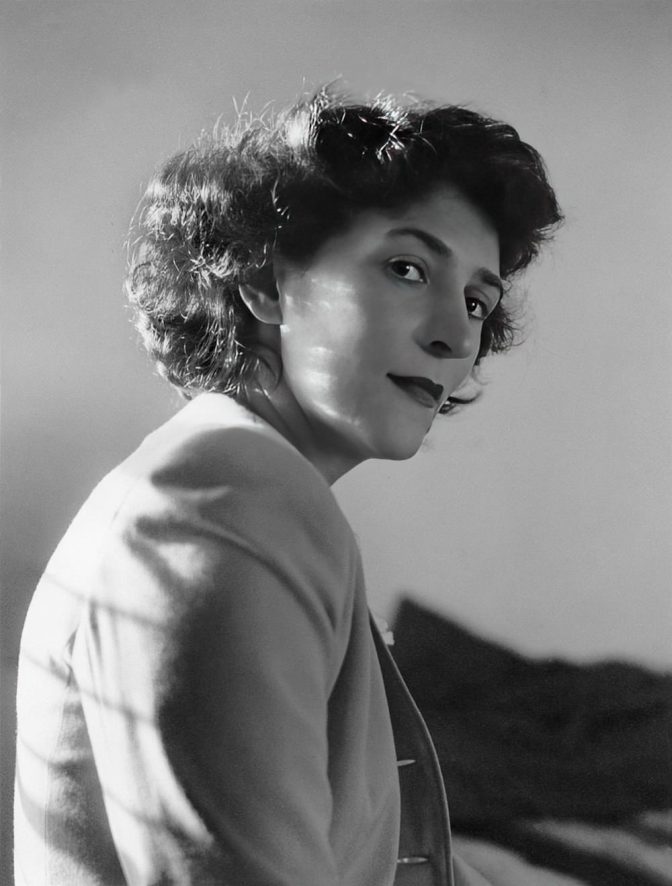 Helen Levitt: Body Language - Exibart Street