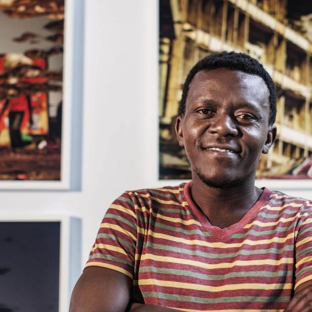 Kiripi Katembo: Un regard - Exibart Street