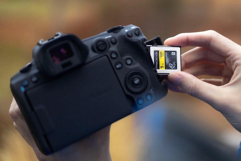 ProGrade Unveils Digital CFexpress Type B 4.0 Memory Card Gold ...