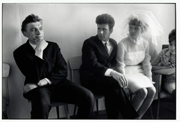In Loving Memory of Elliott Erwitt (1928–2023) - Exibart Street