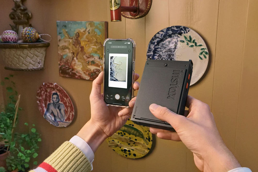 Fujifilm Announces Instax Mini Link+ Smartphone Printer - Exibart Street