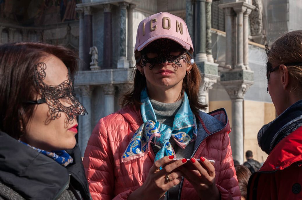 Iconic Faces - Exibart Street