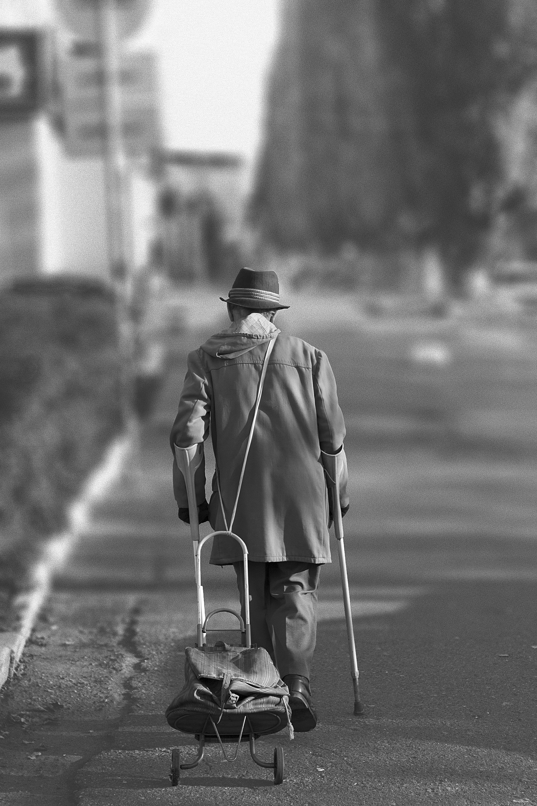 one day old man - Exibart Street