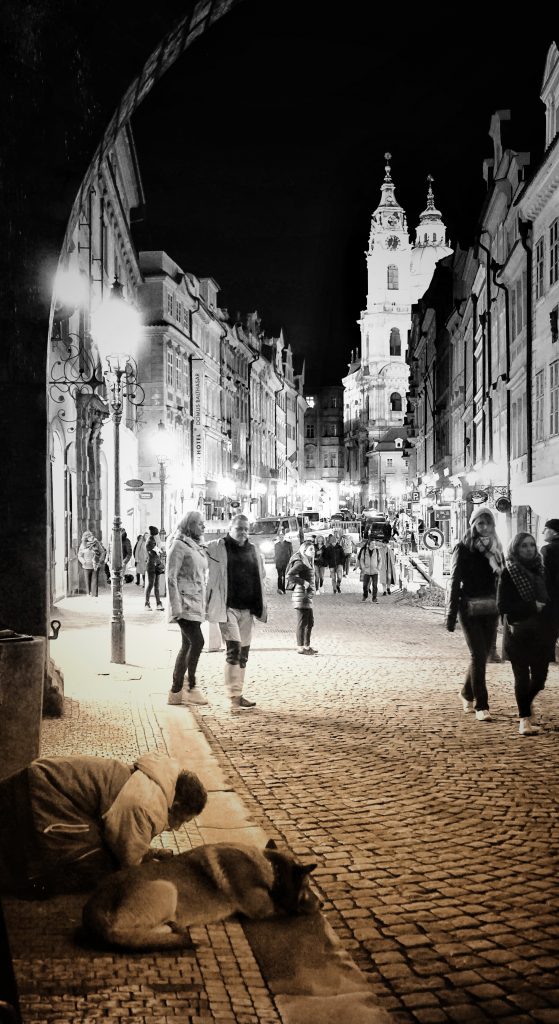 Different realities in the same street - Exibart Street