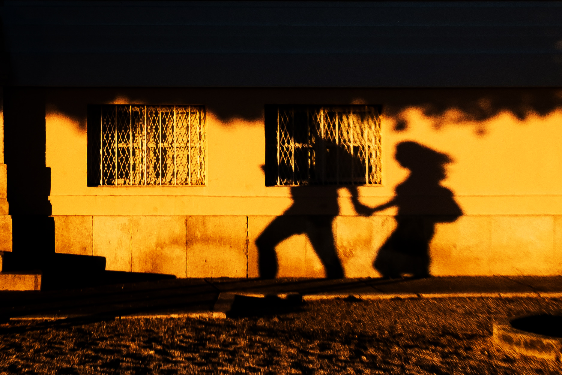 Romantic shadow - Exibart Street