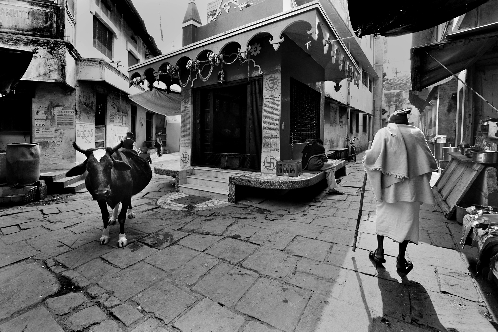 VARANASI STORY - Exibart Street