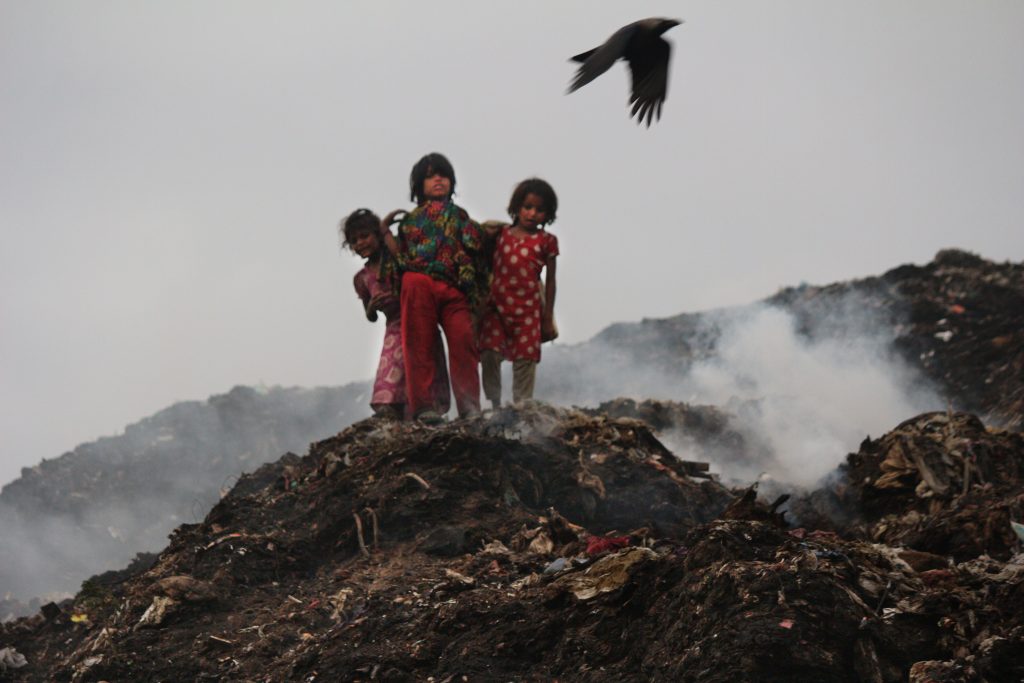 Garbage Kids - Exibart Street