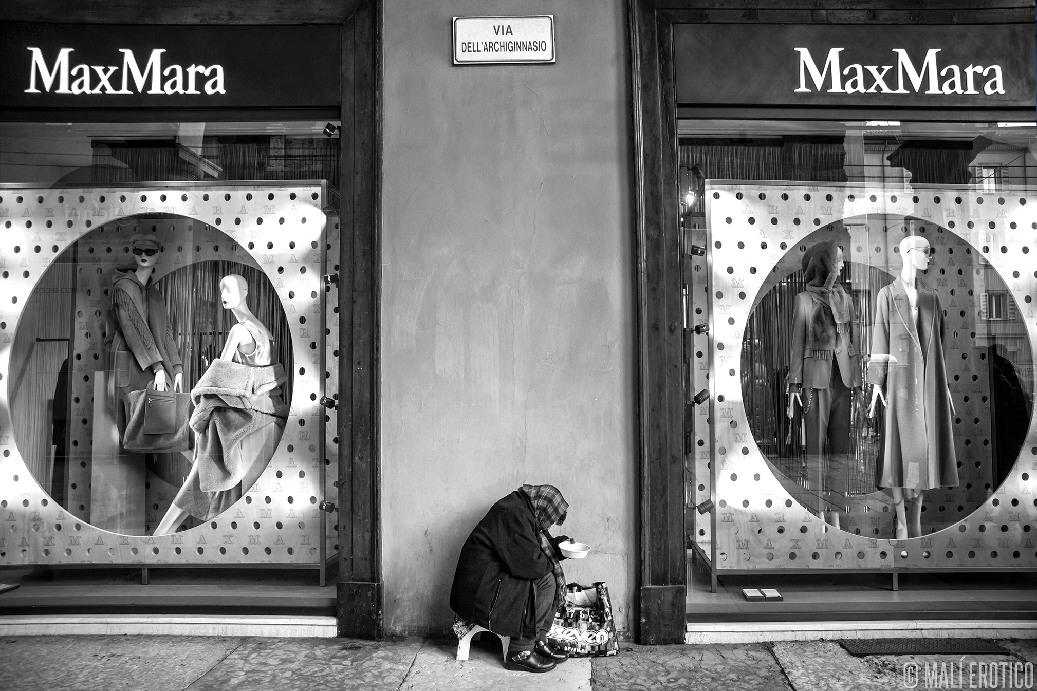 Capitalism - Exibart Street