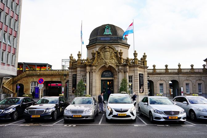 Taxi Driver - Exibart Street